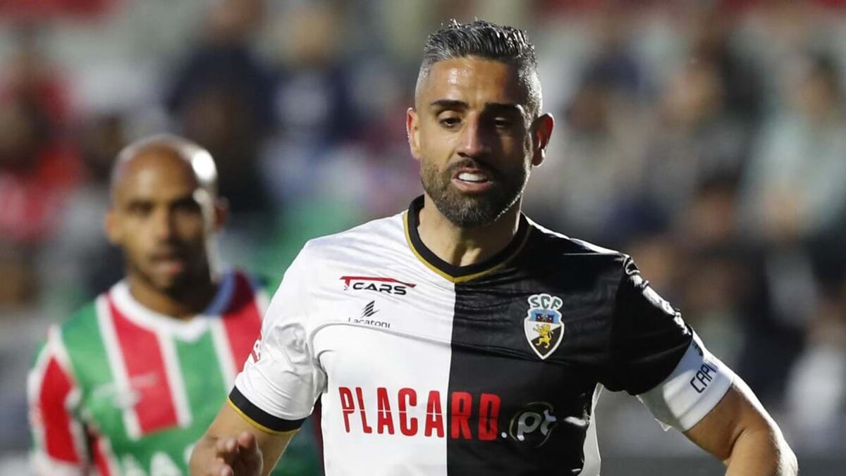 Marco Matias vai renovar até 2025 com o Farense - Farense - Jornal Record