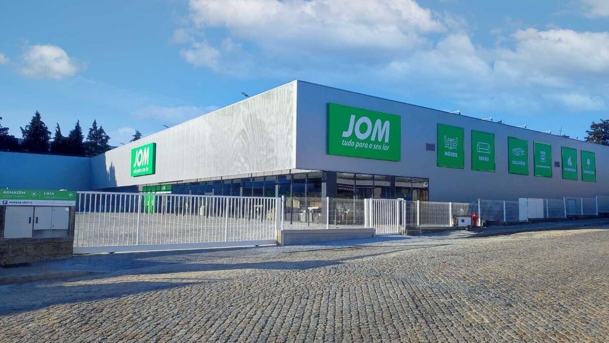 Abertura da Nova Loja JOM na Maia - Comunicados de Imprensa - Jornal Record