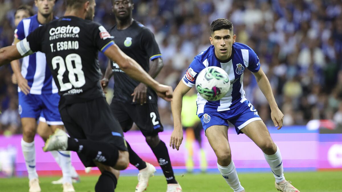 Fran Navarro apresenta-se no FC Porto no dia 1 de julho - FC Porto ...