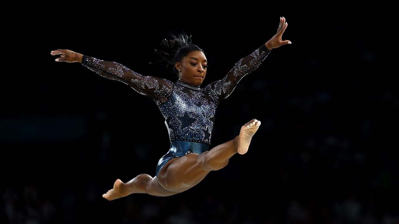 Simone Biles deu show sob o olhar de muitas estrelas - Paris'2024 ...