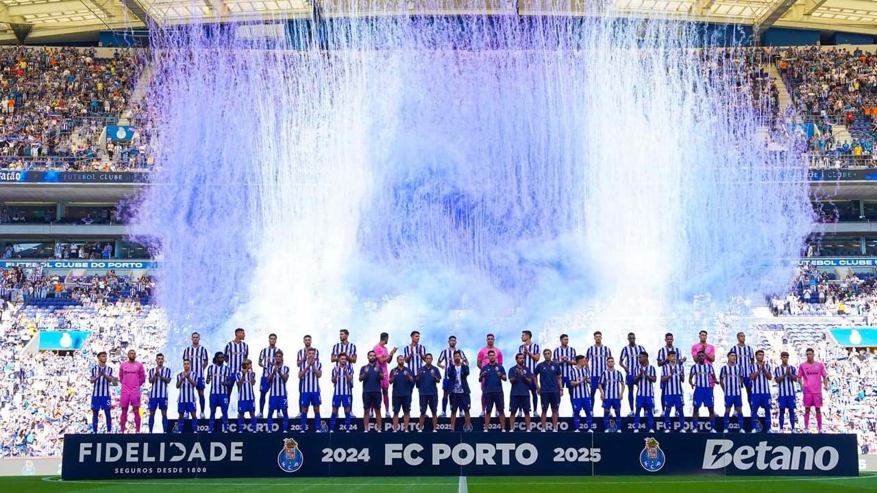FC Porto apresenta 34 futebolistas para 2024/25: conheça a nova ...