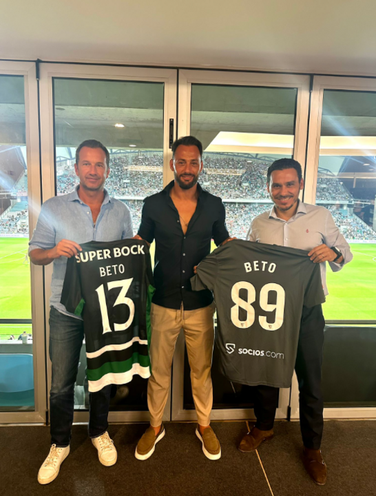 Beto homenageado no Sporting-Sevilha - Sporting - Jornal Record