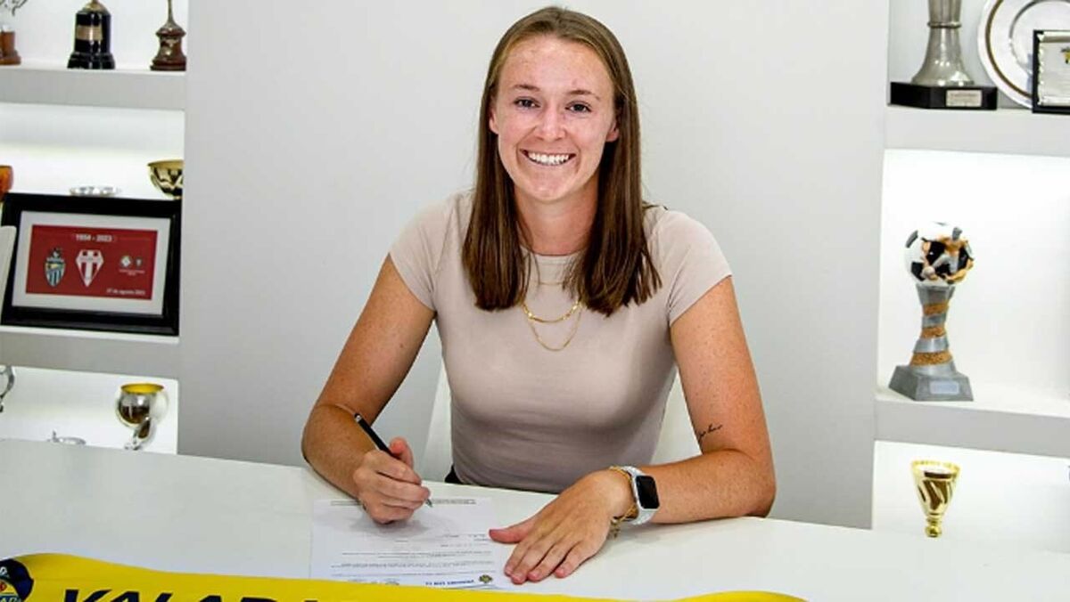 Mackenzie Cherry reforça defesa do Valadares - Futebol Feminino ...