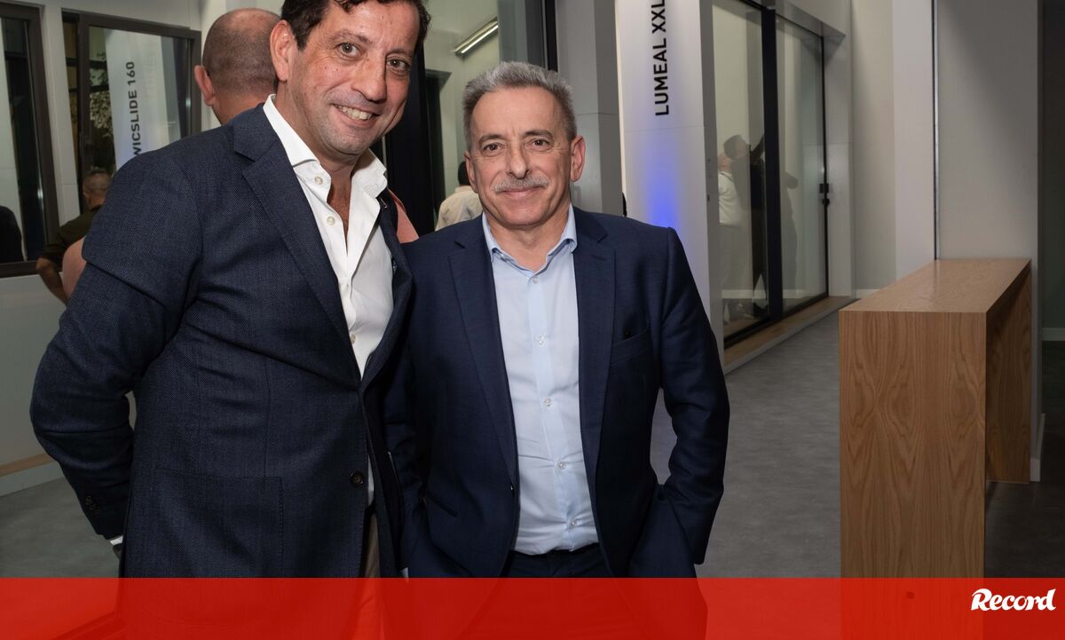 TECHNAL ASSINALA 50 ANOS COM INAUGURAÇÃO DO NOVO SHOWROOM - Comunicados ...