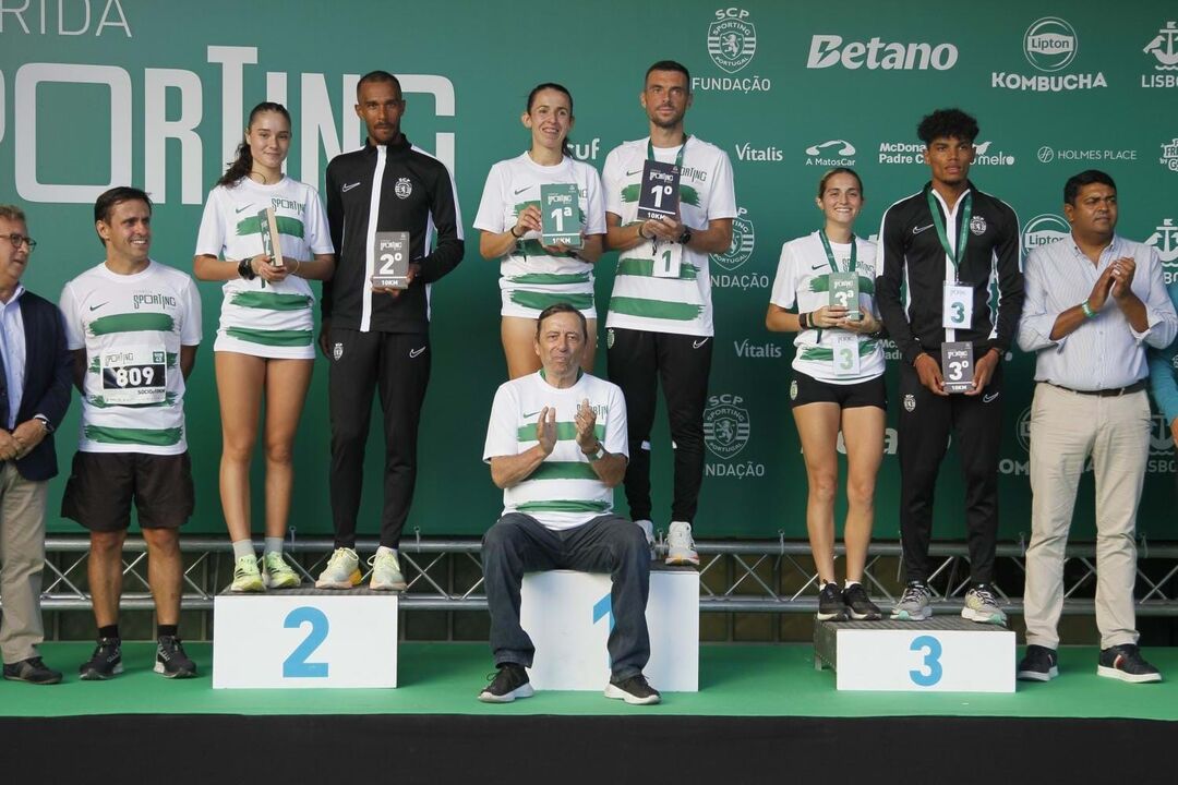 Ambiente de festa e homenagem a Fernando Mamede na Corrida do Sporting ...