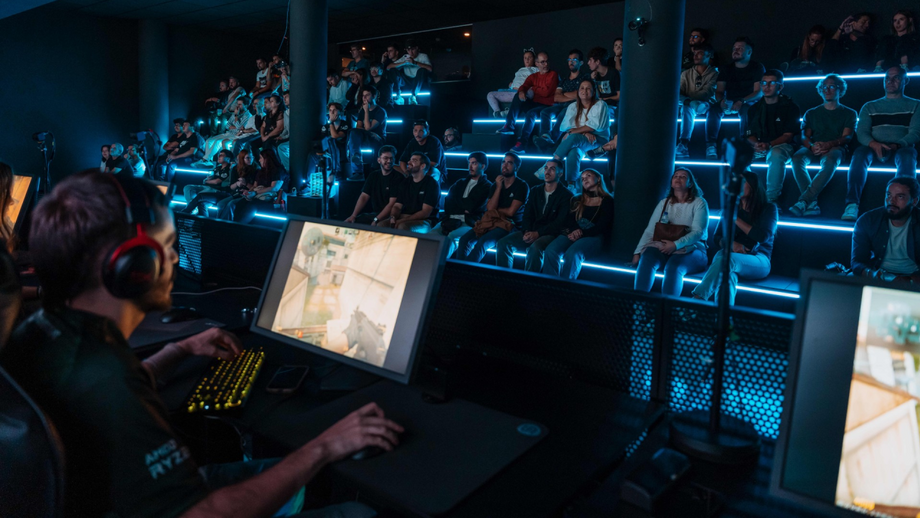 Saber Mais: Saw Esports Arena