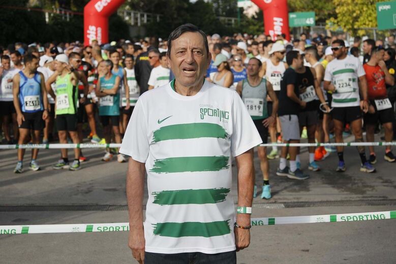 Ambiente de festa e homenagem a Fernando Mamede na Corrida do Sporting ...