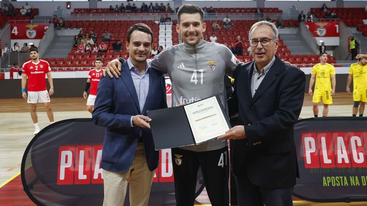 Gustavo Capdeville recebe diploma de fair play por envergar nome de ...