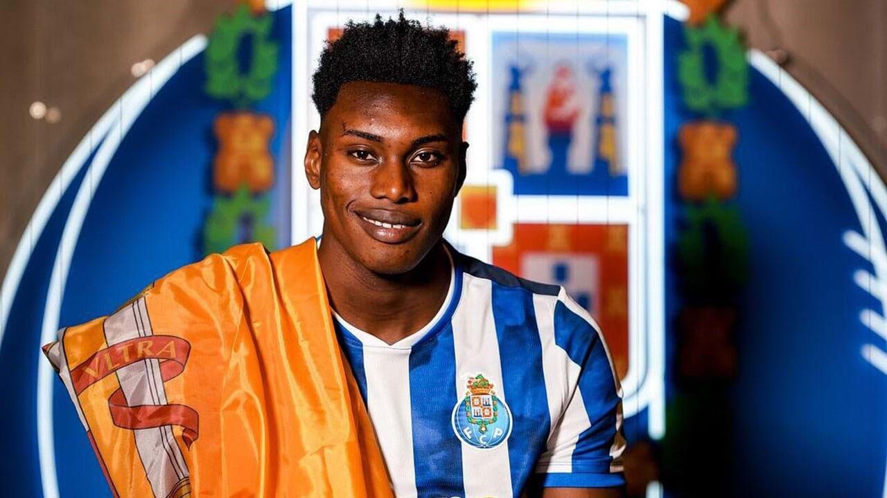 Samu estreia-se nos convocados da seleção espanhola - FC Porto - Jornal ...