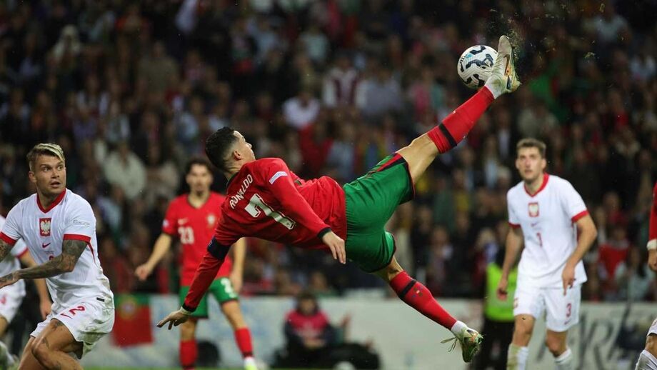 O sensacional golo de Cristiano Ronaldo com este remate acrobático ...