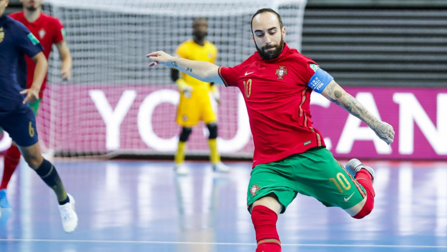Desfile de estrelas na nova FPF Arena Portugal - Futsal - Jornal Record