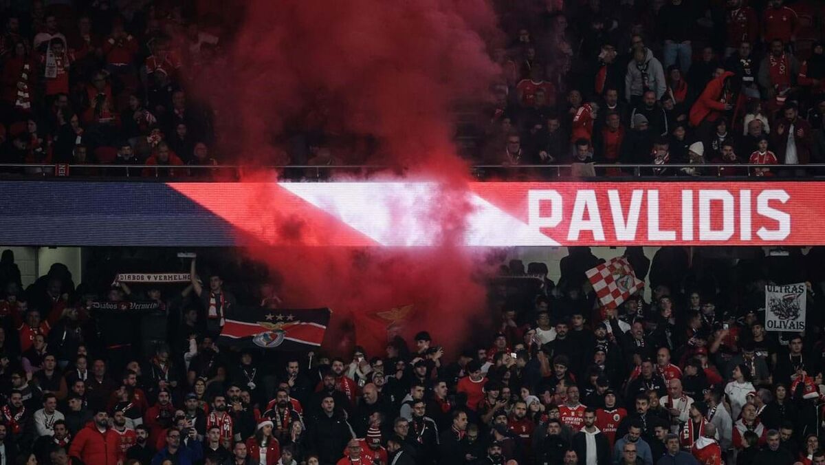 Benfica multado em mais de 9 mil euros pelo "comportamento incorreto do ...