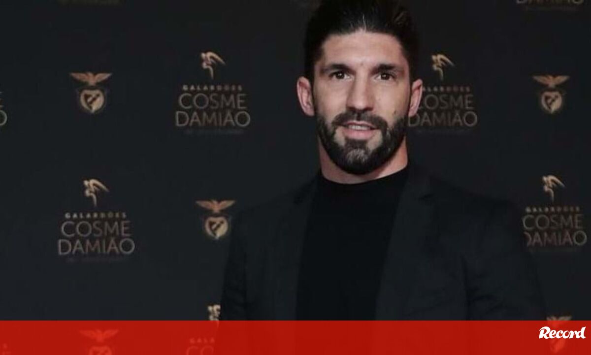 Bruno Aguiar projeta o dérbi: «O Benfica sabe o que quer e o que está a fazer em campo ...