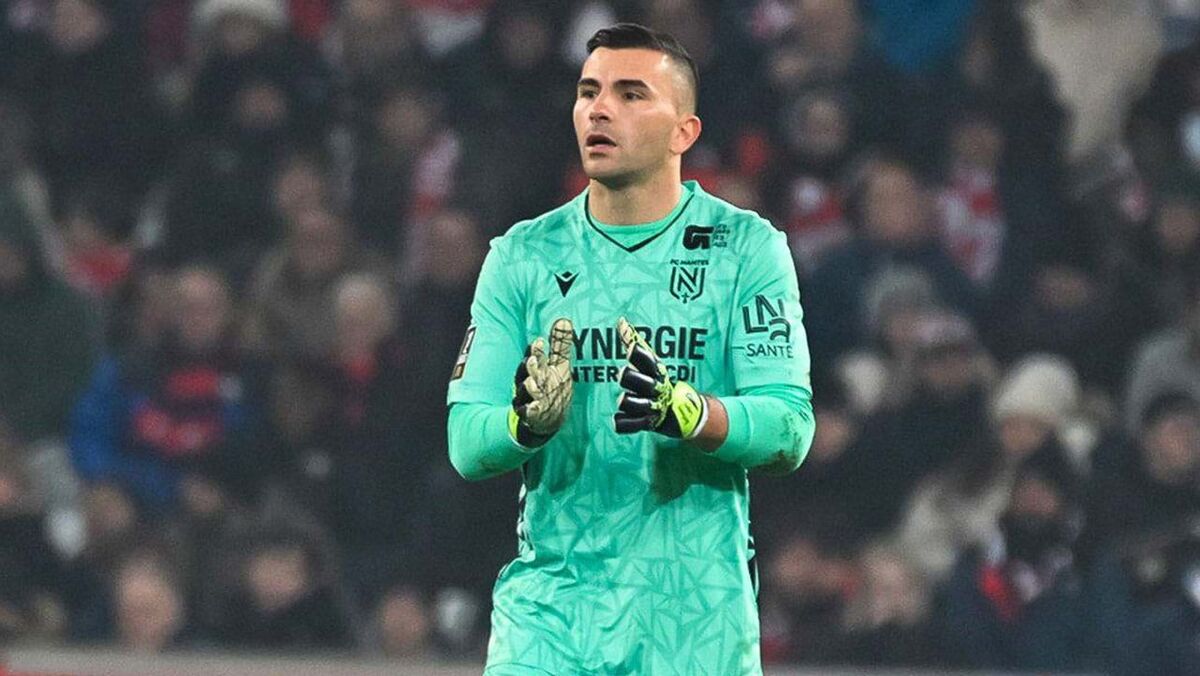 Anthony Lopes estreia-se pelo Nantes com empate frente ao Lille ...