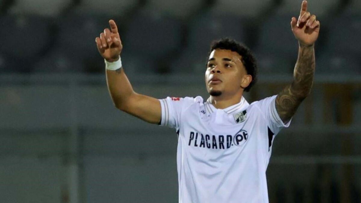 Kaio César faz exames em Paris e prepara-se para assinar pelo Al Hilal ...