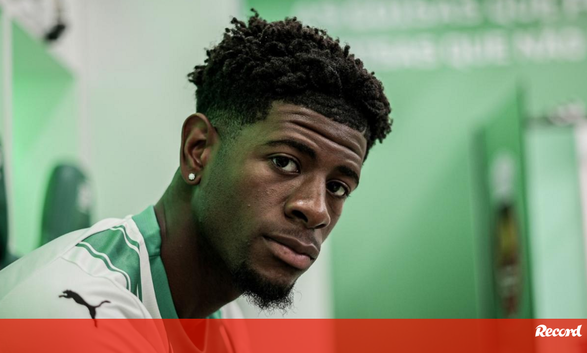 Central Panzo voltou ao ativo - Rio Ave - Jornal Record