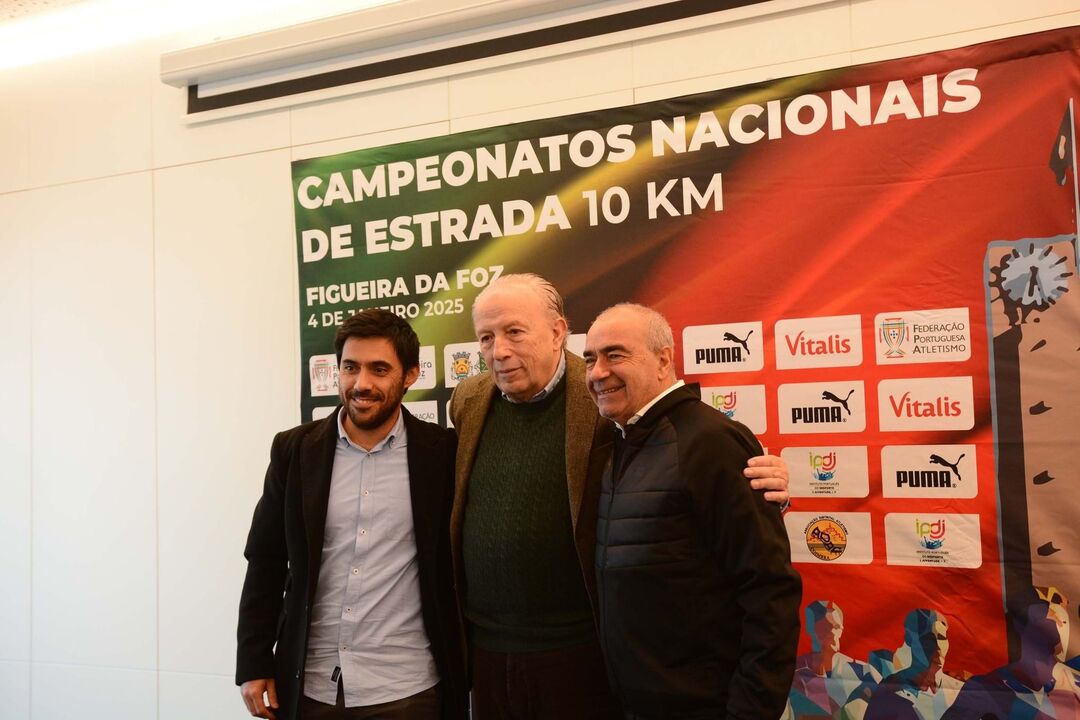 Domingos Castro junta Dionísio Castro, Obikwelu e Santana Lopes na ...
