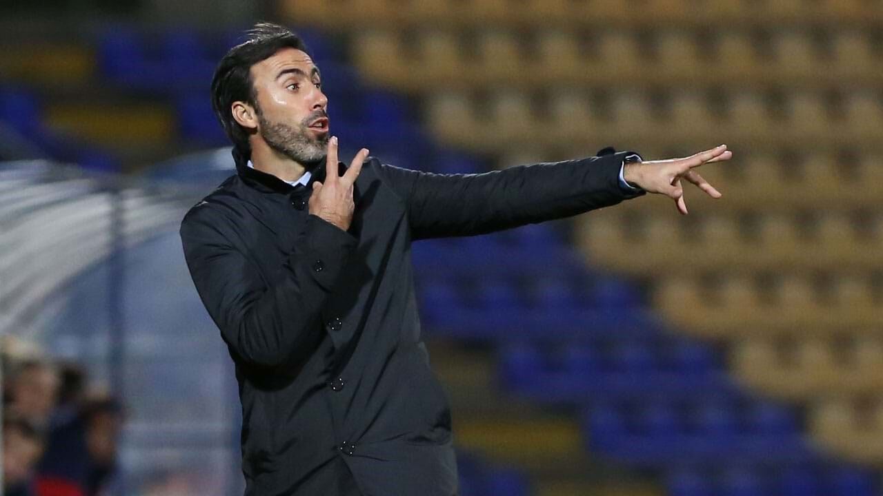 José Tavares bem colocado para assumir a equipa do FC Porto frente ao ...