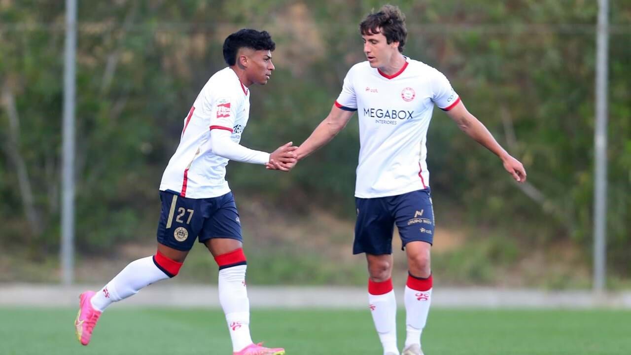 Alisson Santos na mira do V. Guimarães - V. Guimarães - Jornal Record