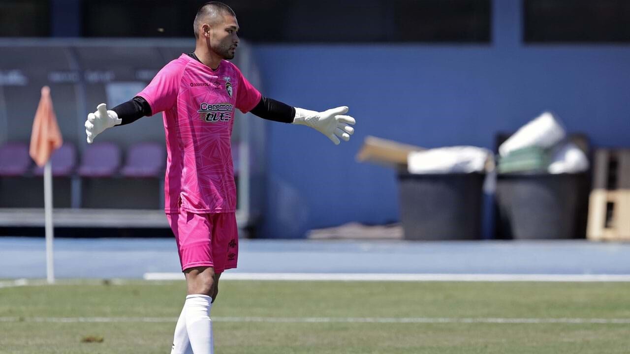 Portimonense rescinde com Nakamura e Relvas a caminho do estrangeiro ...