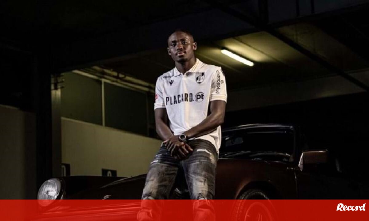 V. Guimarães inscreve Hevertton, Beni e Umaro Embaló na UEFA - V ...