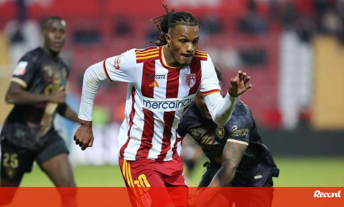 Vasco Lopes: «O maior perigo no Sporting? Gyökeres, Gyökeres» - AVS SAD - Jornal Record