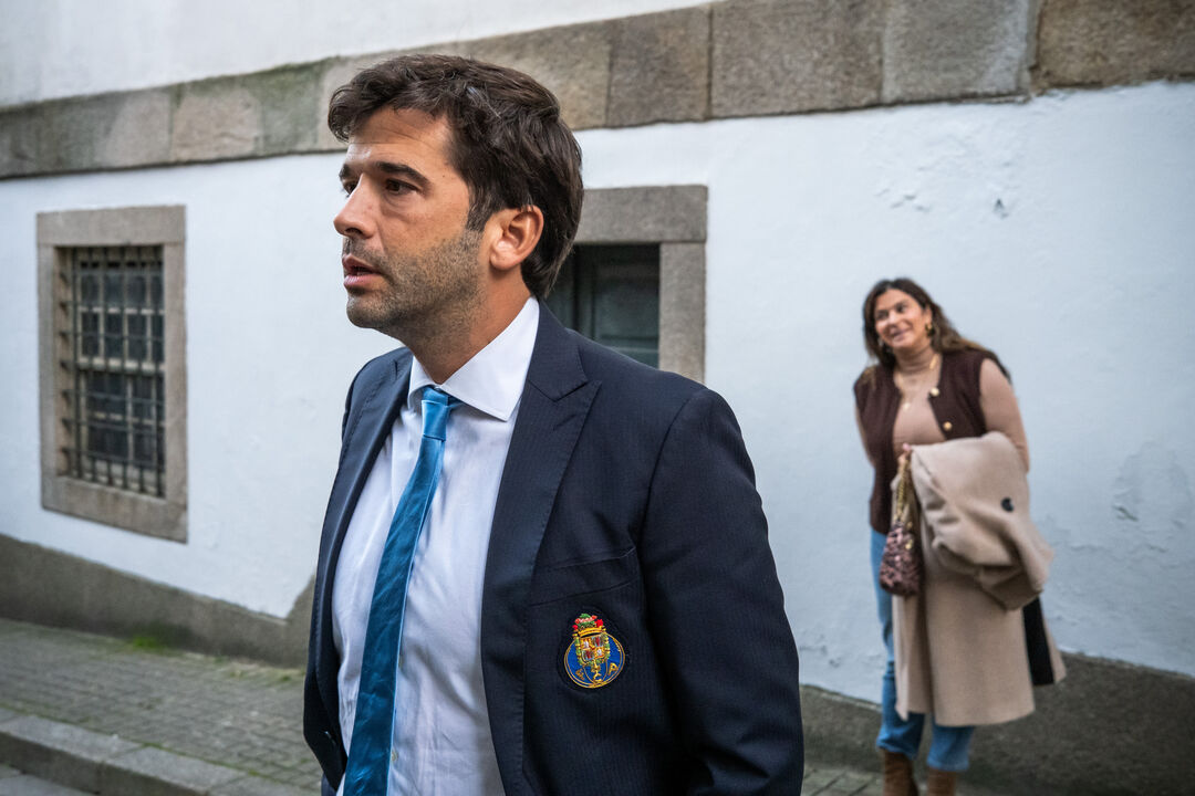 Henrique Ramos denuncia "esquema" e acusa 'Aleixo': «Quando gritou que ...