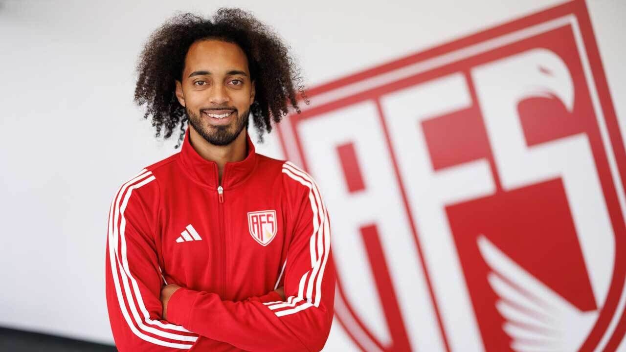 Tomás Tavares em entrevista a Record: «É reconfortante regressar ao ...