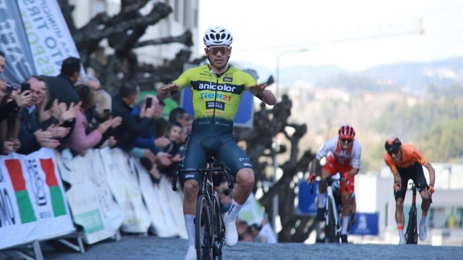 Fábio Costa conquista Clássica de Santo Thyrso - Ciclismo - Jornal Record