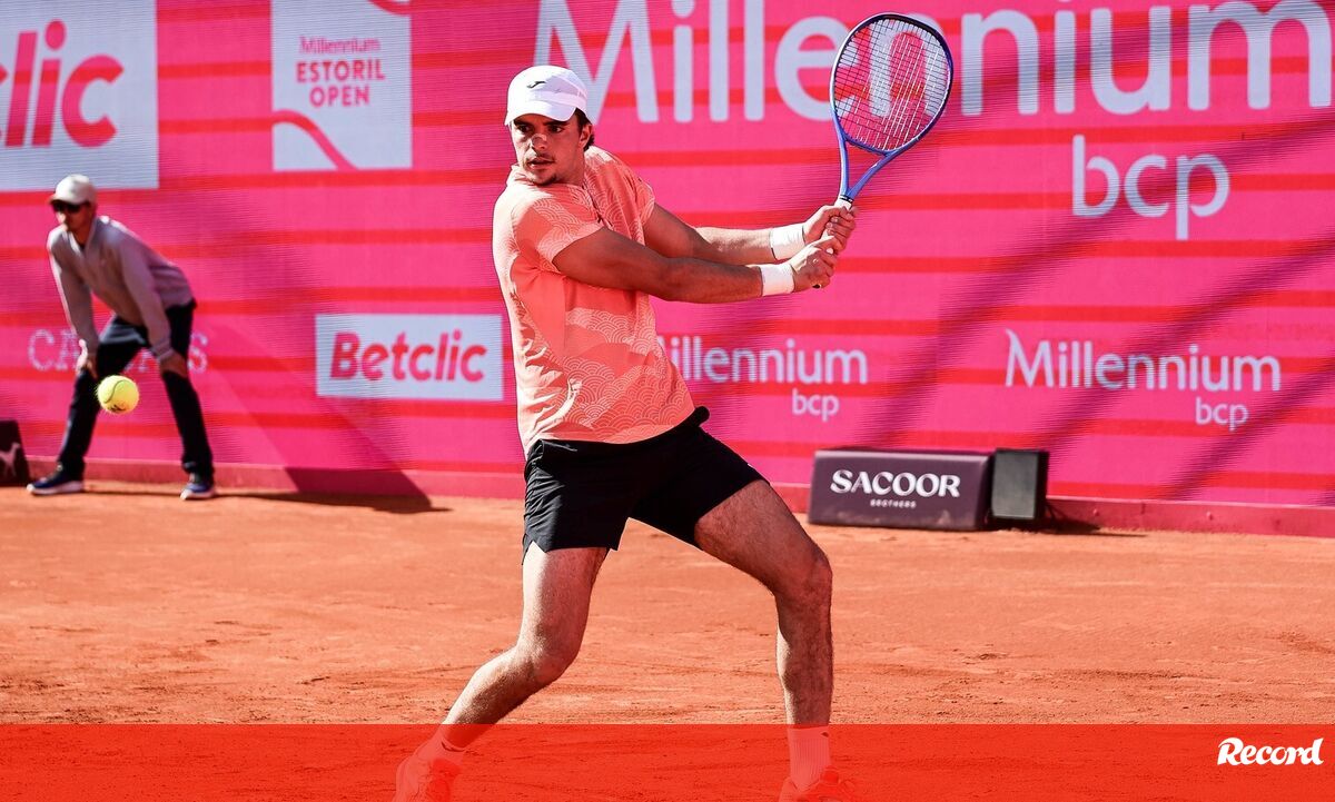 Estoril Open: Jaime Faria falha acesso à segunda ronda no regresso à ...