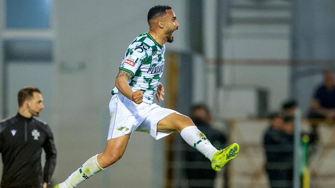 Schettine punido com apenas um jogo de suspensão - Moreirense - Jornal ...