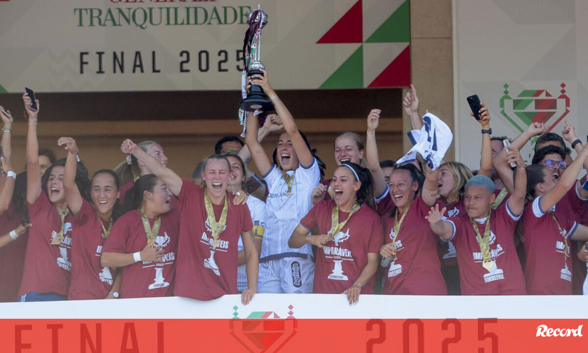 Carolina e Samara na Seleção: «Vão estar à altura da chamada» - Seleção ...