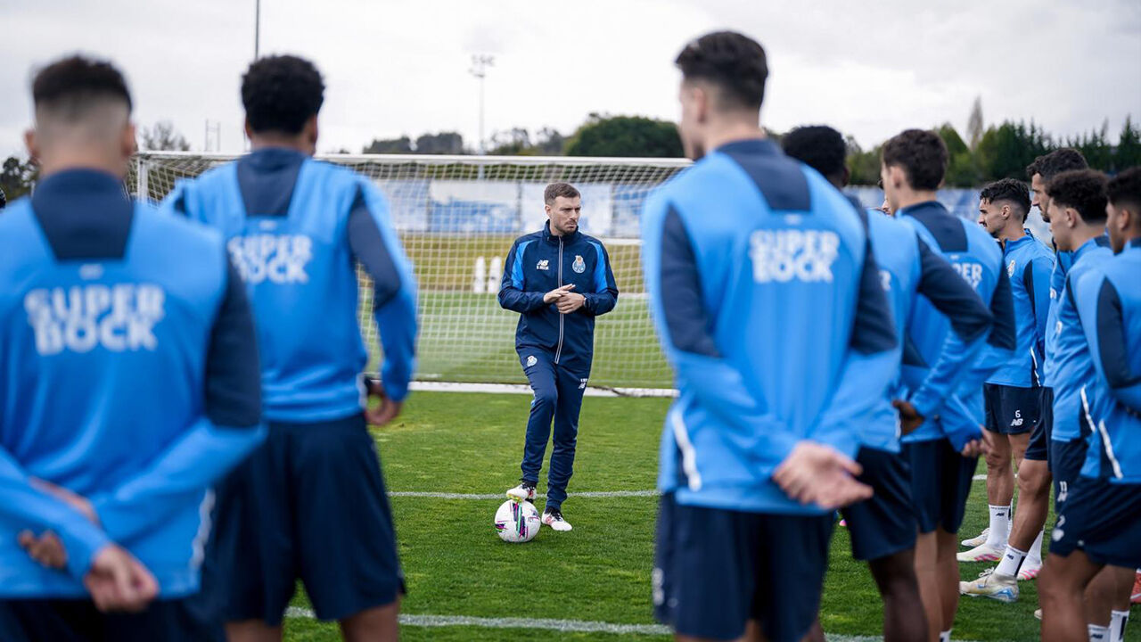 Boas notícias para Anselmi no último treino antes da viagem para os ...