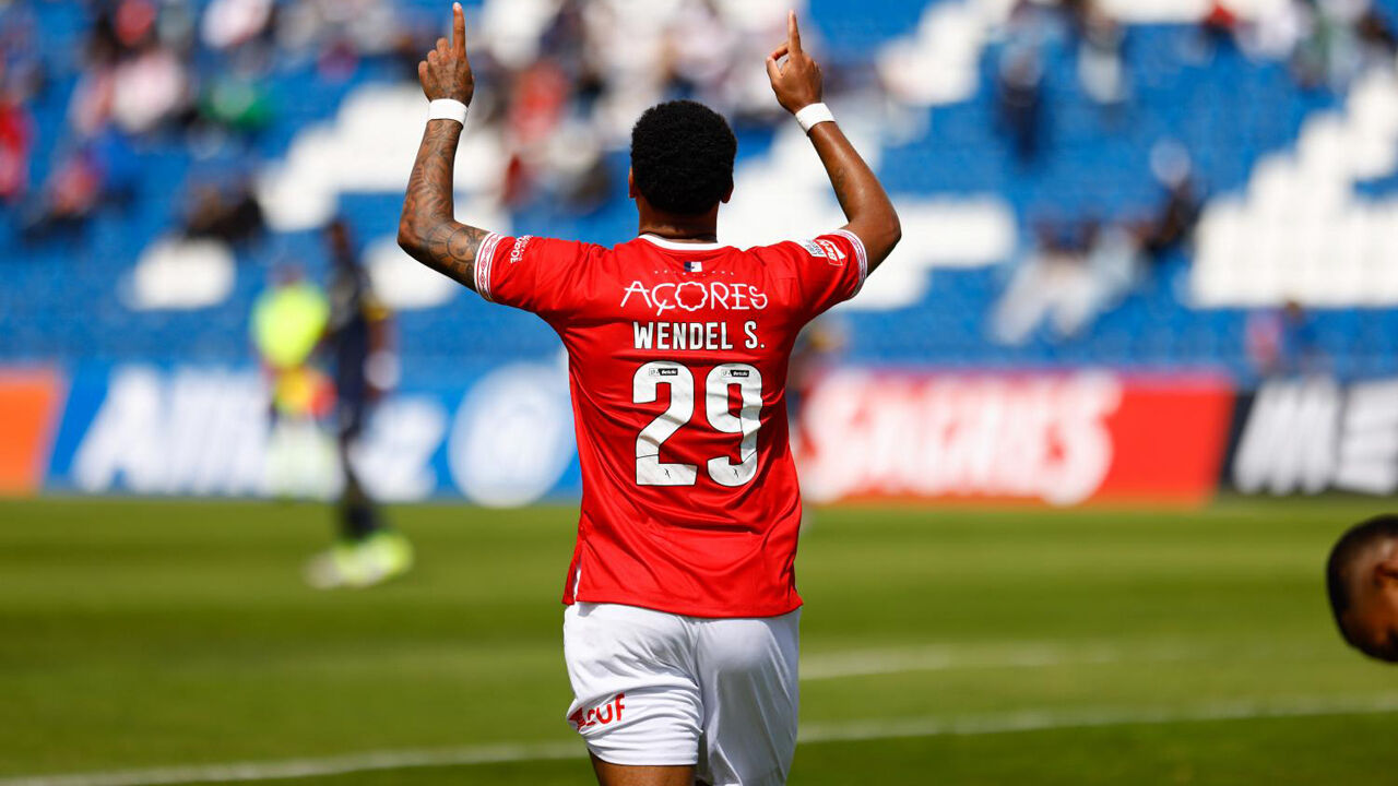 Santa Clara em negociações com o FC Porto por Wendel Silva - Santa ...