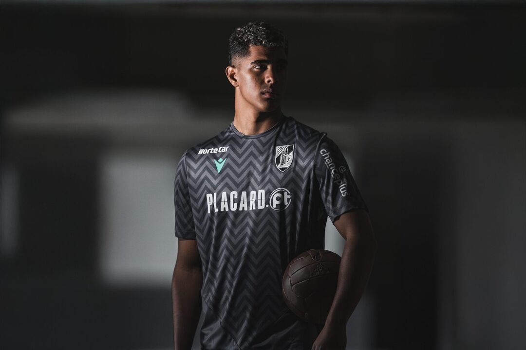 Juan Castillo quer brilhar no Vitória: «Sonho chegar à seleção ...