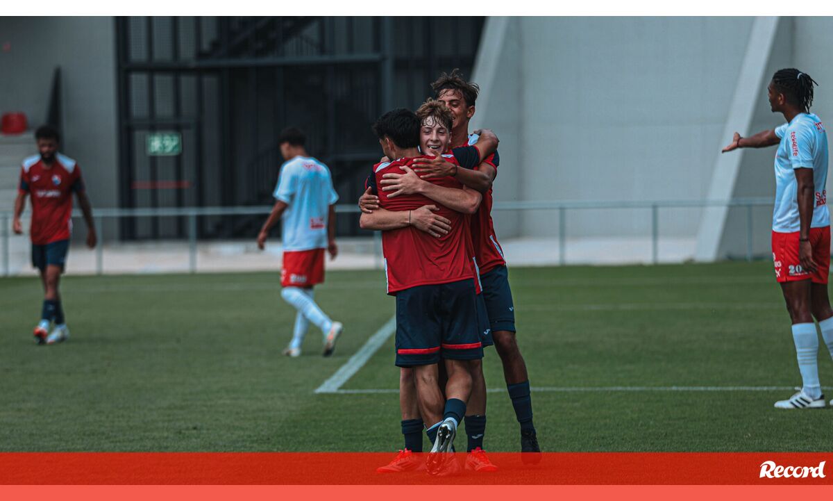 Gil Vicente goleia Sp. Braga B e entra a vencer na pré-temporada - Gil ...