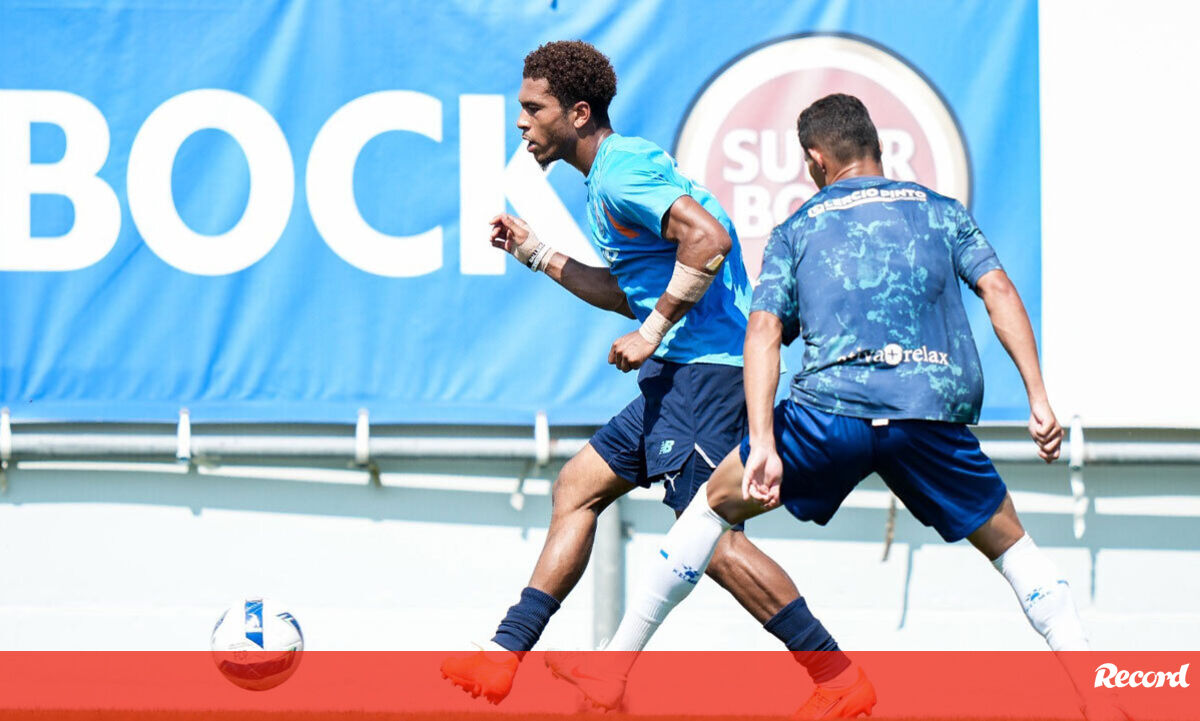 FC Porto bate o Feirense no Olival: conheça o onze e os marcadores - FC ...