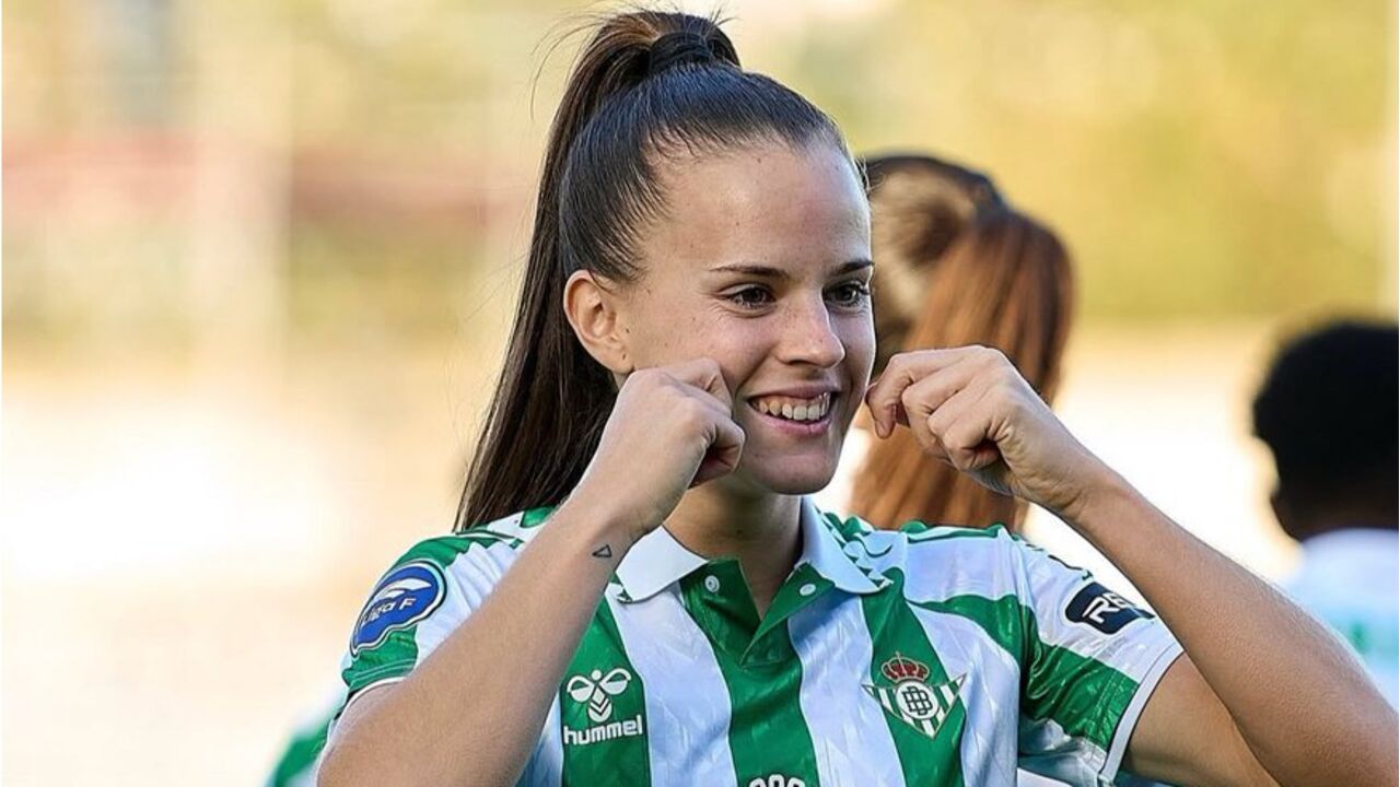 Carla Armengol reforça ataque do Sporting - Futebol Feminino - Jornal ...