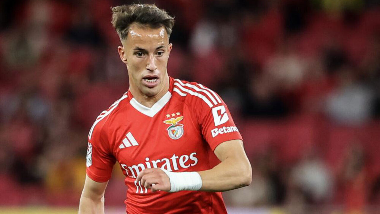 Notícia Record: Hugo Félix deixa Benfica em definitivo para rumar ao ...