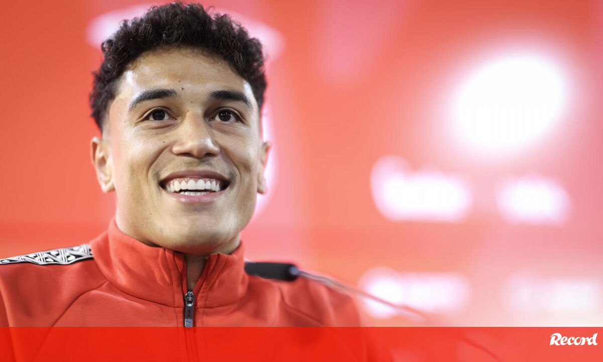 Vitor Carvalho: «Se me derem as luvas até vou à baliza» - Sp. Braga ...