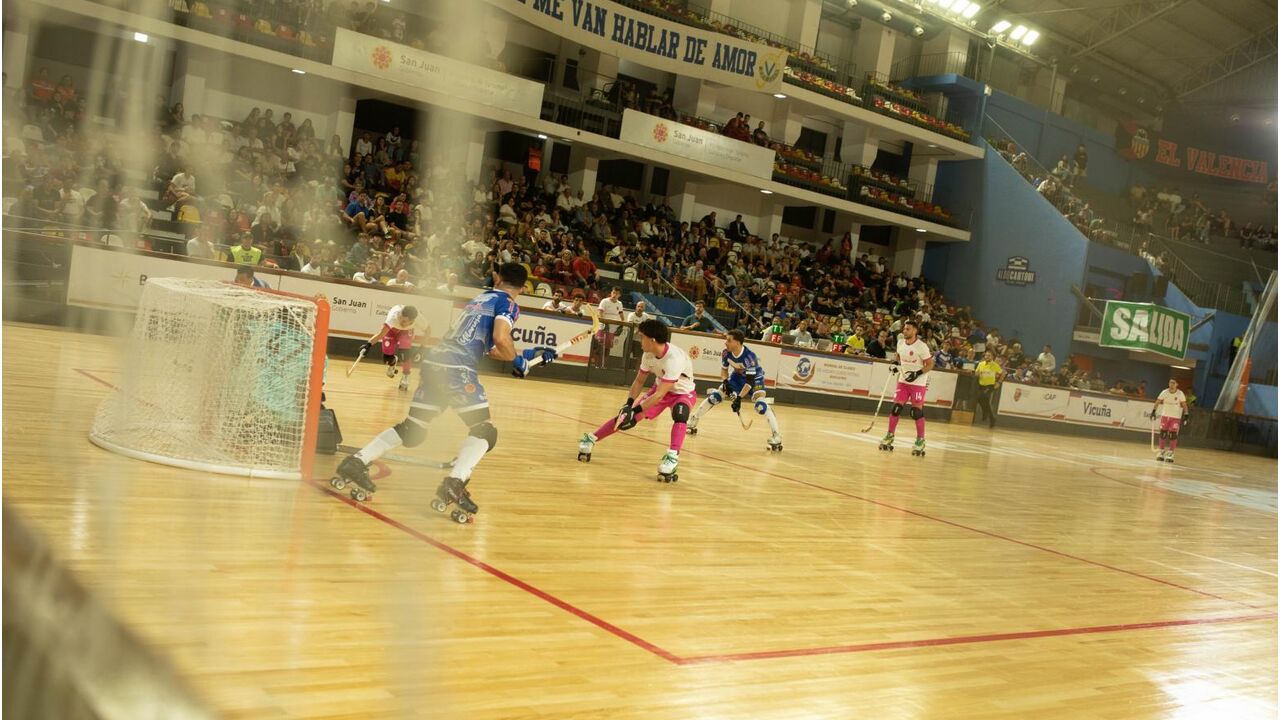 Sporting entra a vencer no Mundial de clubes de hóquei em patins ...