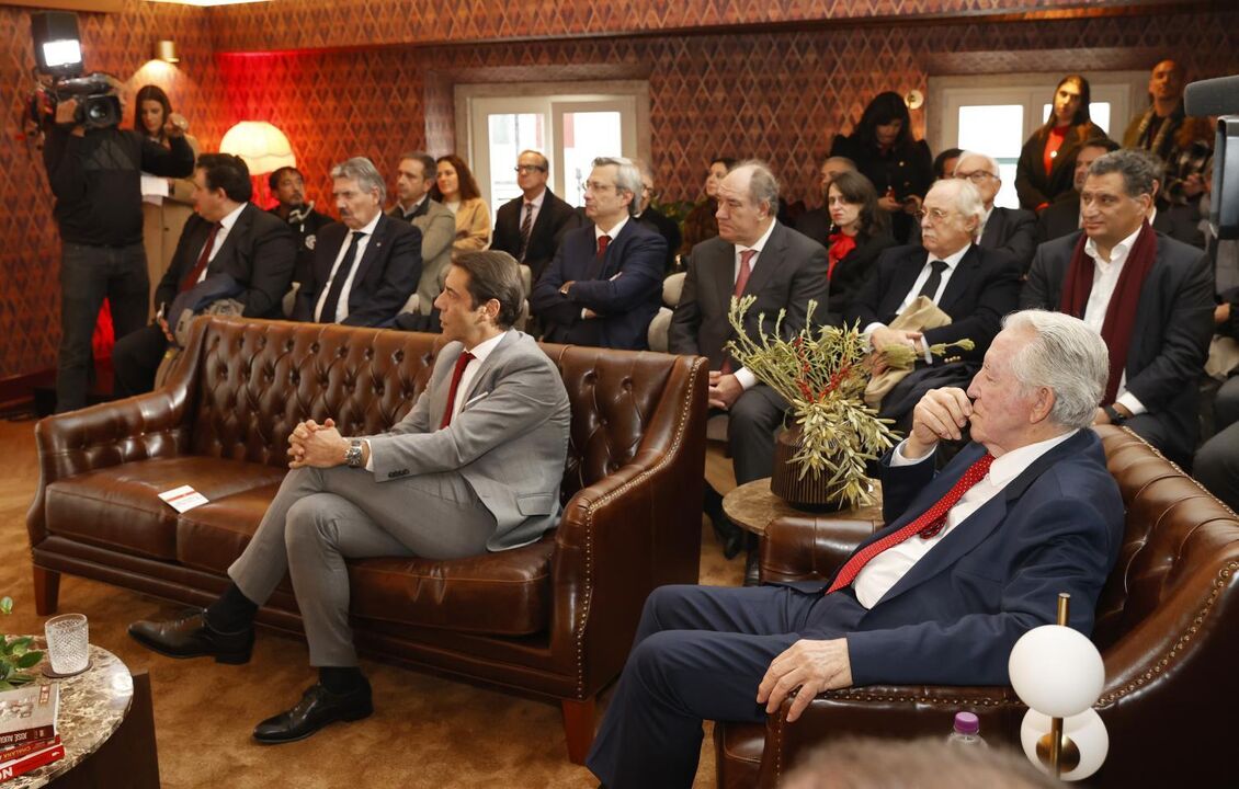 Mais sobre o hotel do Benfica: o custo por noite, a Taça Eusébio e o ...