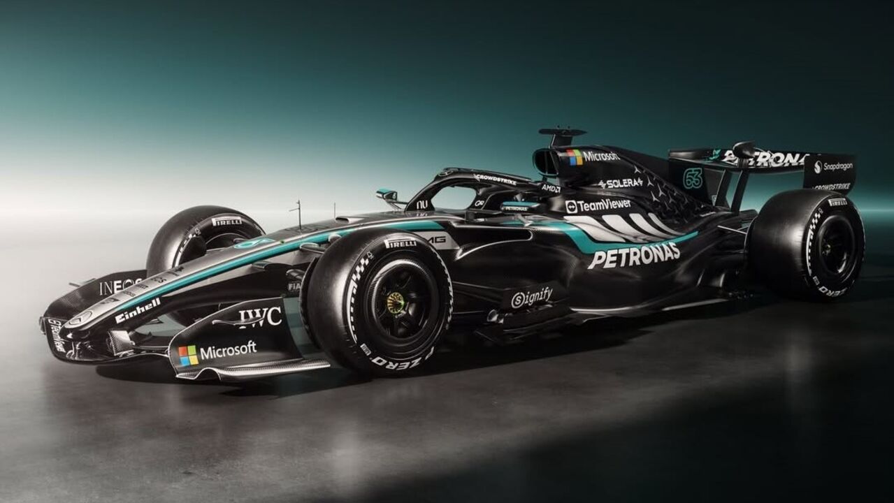 Mercedes revela carro mais pequeno e estreito para o Mundial de Fórmula ...