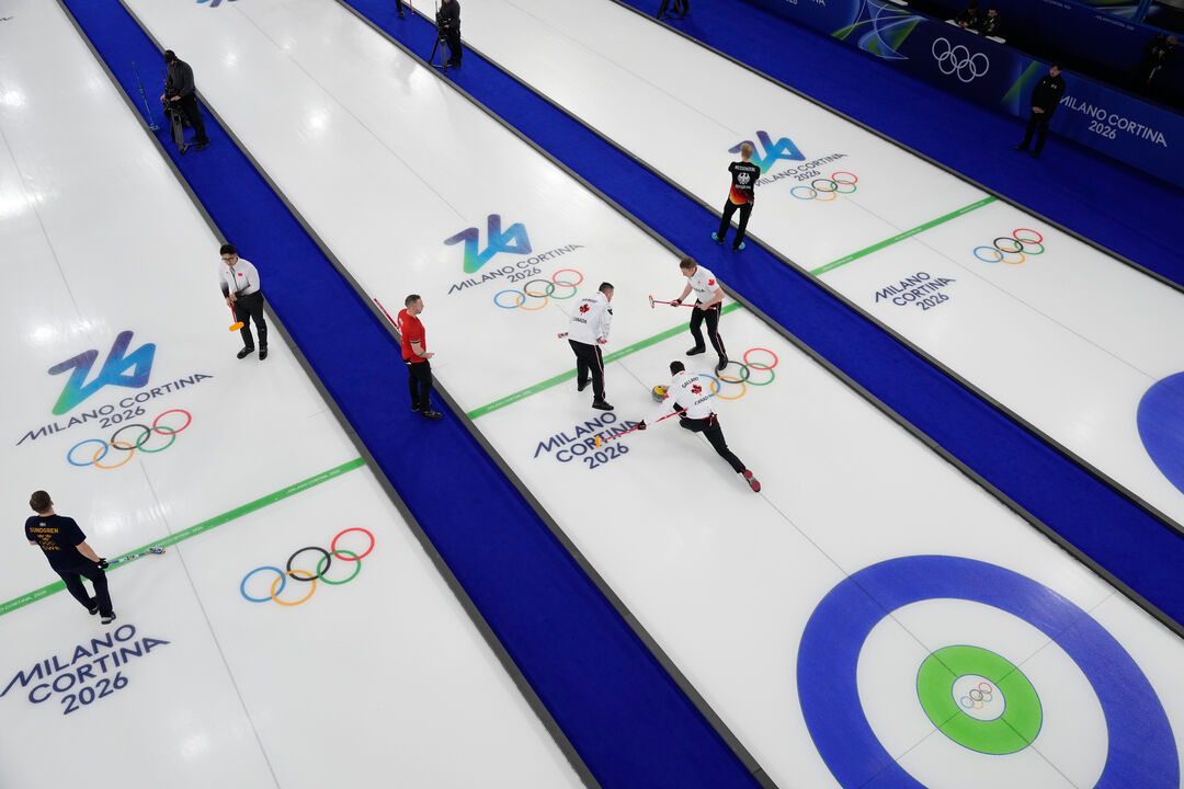 Não estava no bingo: Curling torna-se íman de apostas - Jogos Olímpicos ...
