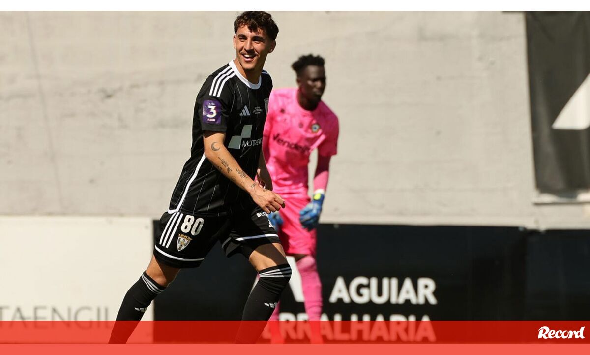 Tiago Ventura anunciado no Felgueiras - Felgueiras - Jornal Record