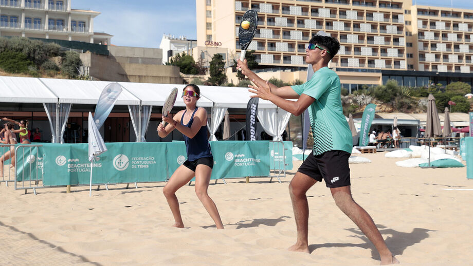 Diego Soares conquista primeiro título do Portugal Beach Tennis Open ...